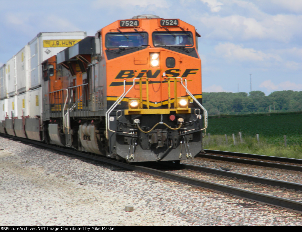 BNSF 7524